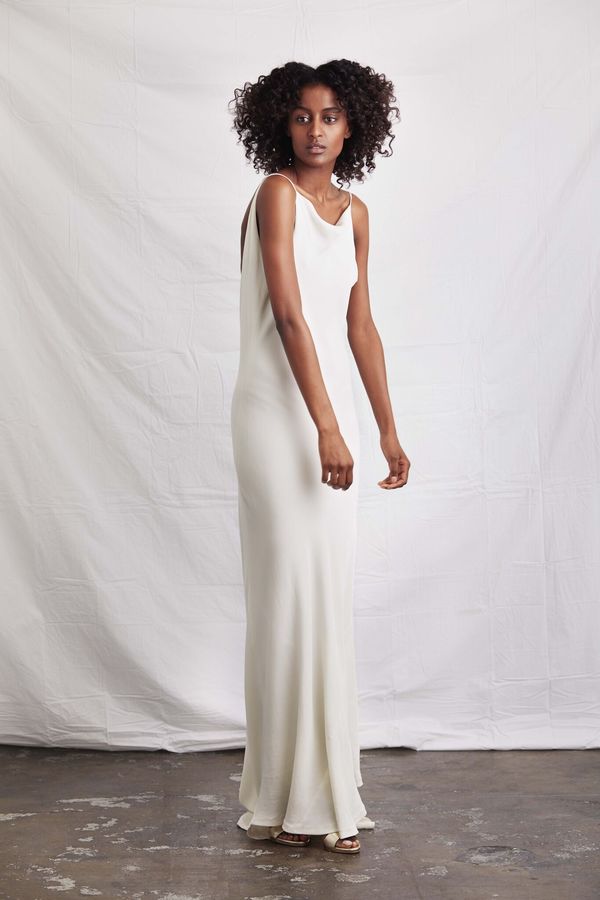 Stephanie Gown | A La Robe – LoversLand